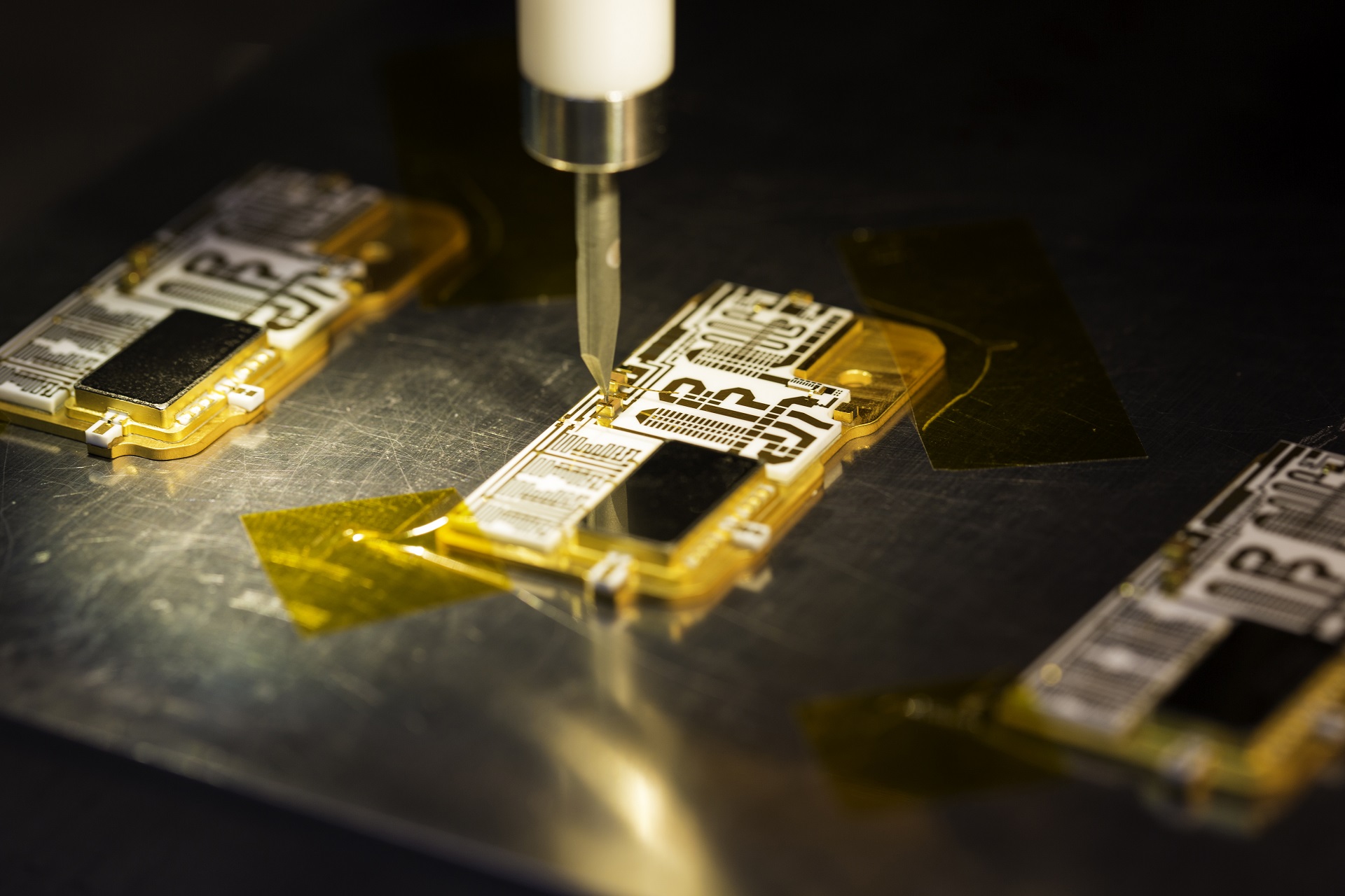 Électronique : Microtec vise "la qualité du spatial au prix de l ...